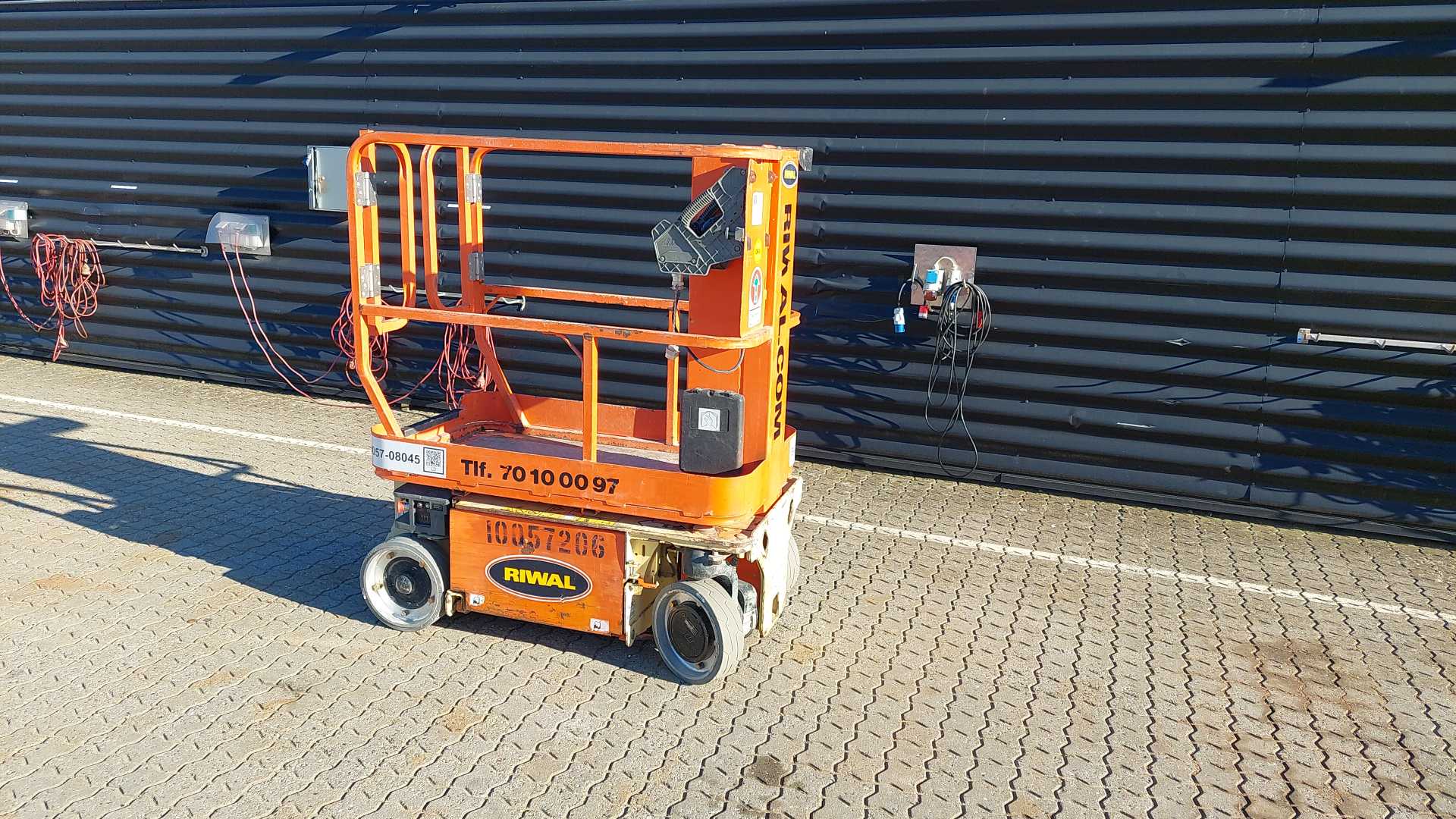 Buy your machines from Riwal